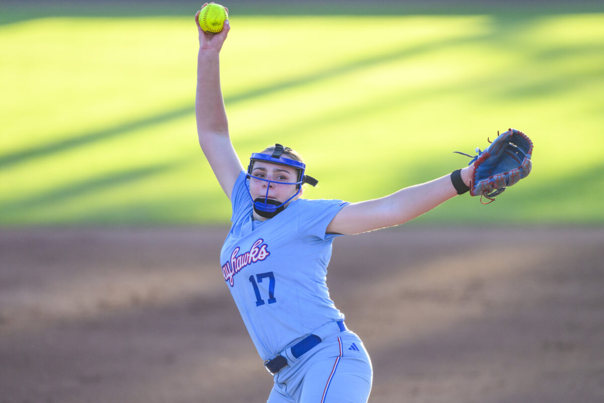 KU softball misses some chances in 1-4 opening weekend - KU Sports
